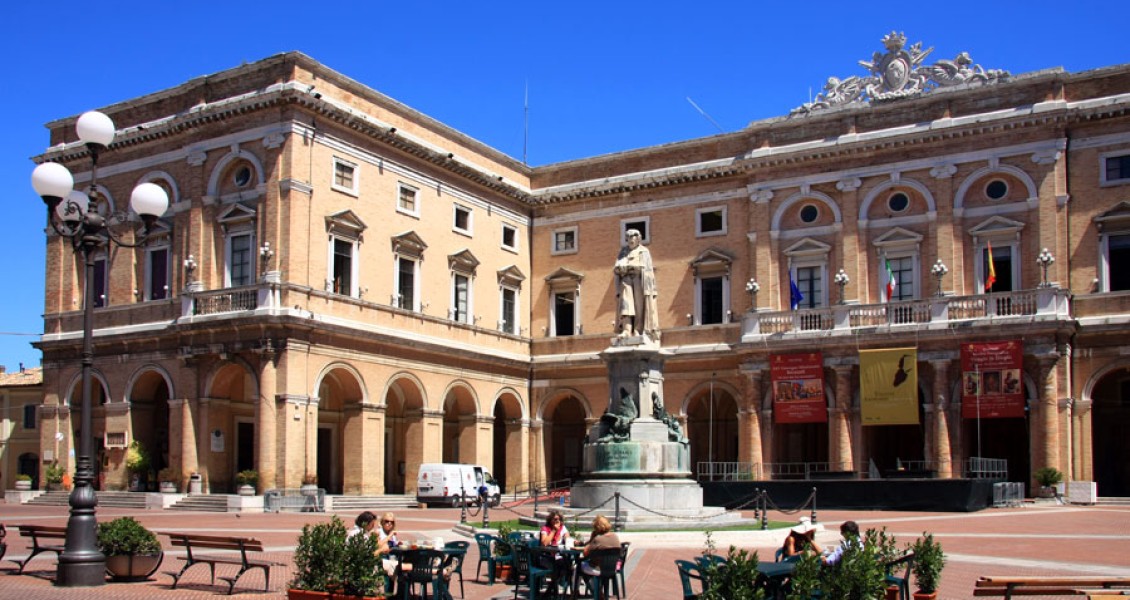 Visit Recanati in the footsteps of Giacomo Leopardi | Rome Private ...