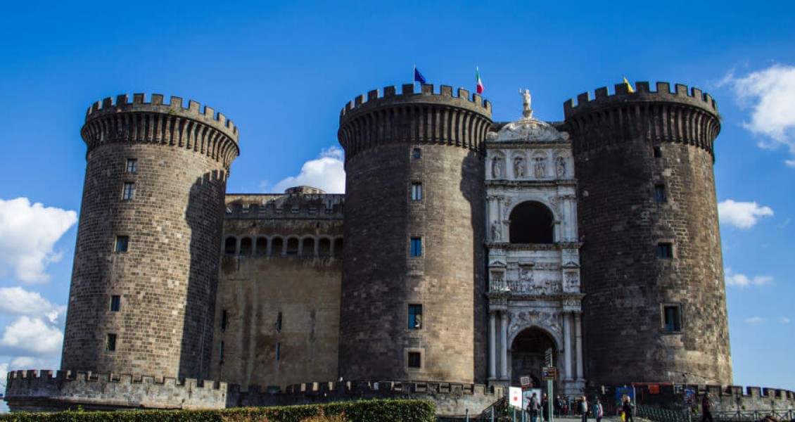 History and beauty of Castel Nuovo | Rome Private Guides | Rome Private ...